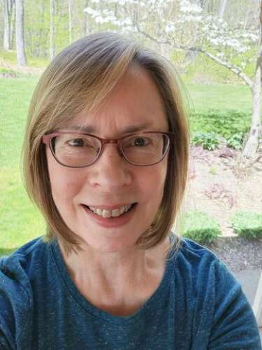 Snapshot: Cathy Reiss – The Newtown Bee