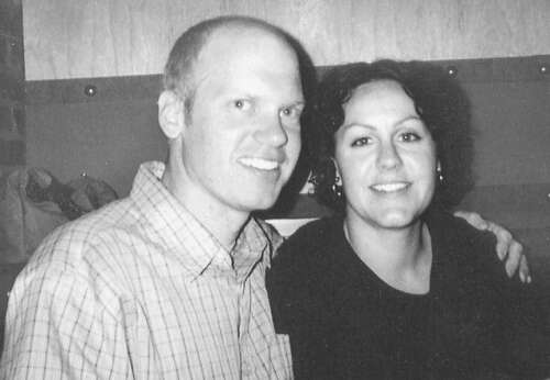 Tarah Davis and Robert Jennings Stowell – The Newtown Bee