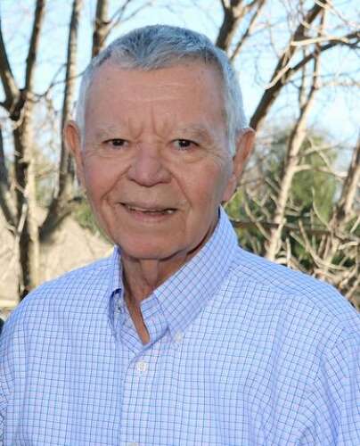 Ronald Ritchie – The Newtown Bee