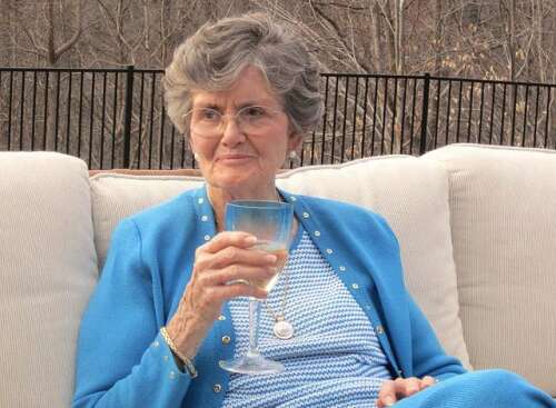 Joan White Tynan (March 20, 1932-January 1, 2025) – The Newtown Bee