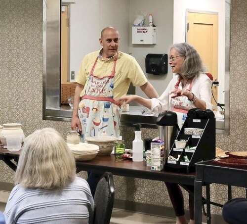 First Selectman Hosts Sourdough Baking Class With Friend, ‘Newtown Bee ...