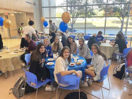 Newtown’s Three-Sport Athletes Recognized – The Newtown Bee