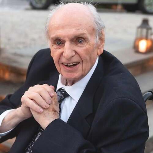 Frank P. Bergonzi, Sr – The Newtown Bee