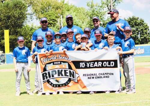 Newtown Hawks Begin World Series Journey In Indiana – The Newtown Bee