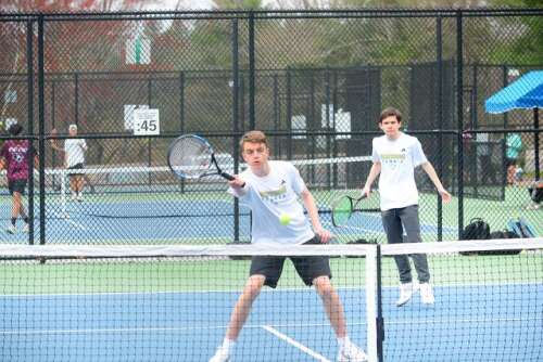 Nighthawk Tennis Teams Defeat Bethel – The Newtown Bee