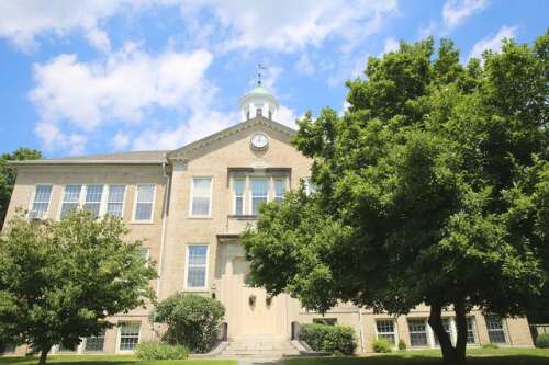 Get To Know: Hawley Elementary School – The Newtown Bee