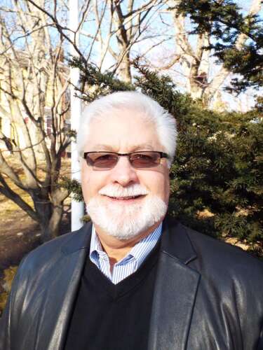 Snapshot: Ed Rojo – The Newtown Bee