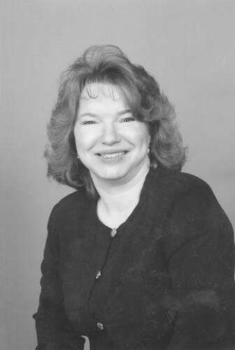 Barbara Hanlon Bloom – The Newtown Bee