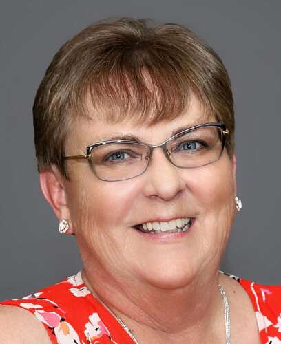 Maureen Will Gains Advanced Certification – The Newtown Bee