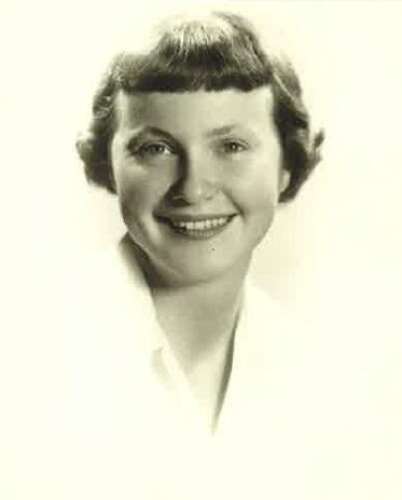 Julia Stadler – The Newtown Bee